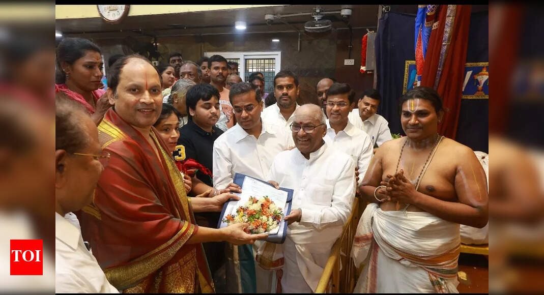 GRT jewellers group donates Rs 1 crore for development of TTD temple at ...