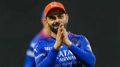 Watch: Virat Kohli's touching gesture, appeals to Wankhede crowd to stop booing Hardik Pandya ...