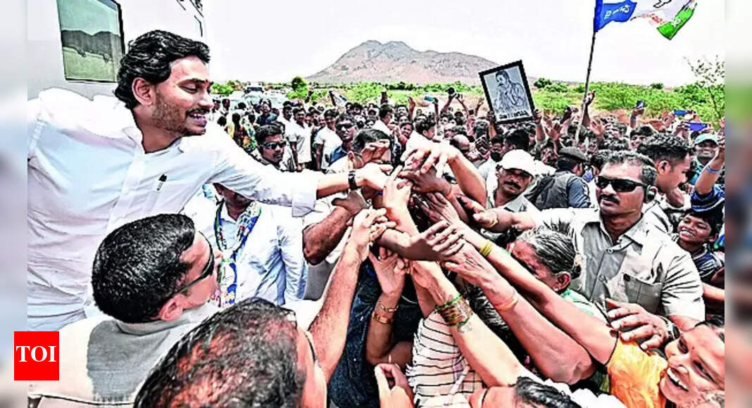 Jagan Mohan Reddy: Jagan To Continue Yatra In Palnadu Dist Today | Vijayawada News - Times of India