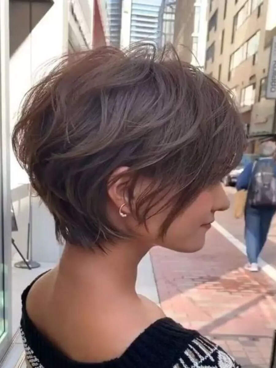 9 Trending Hairstyles In 2024 : Textured Layers To Mini-Bob Cut | Zoom TV