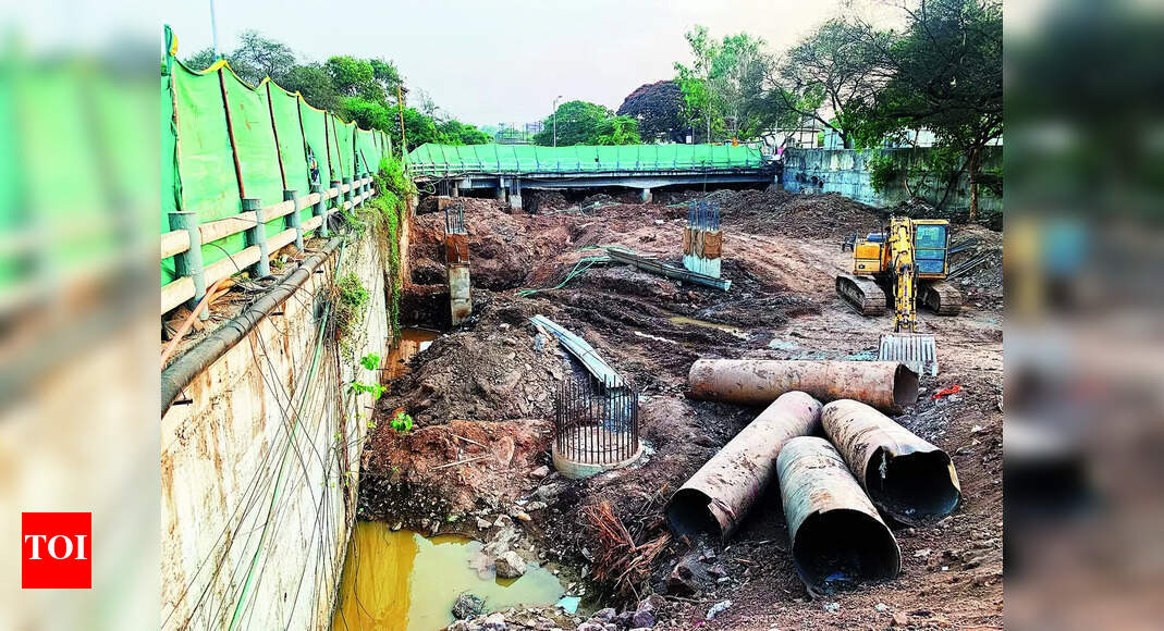 PMC: Pmc Begins Civil Work Of New Bridge To Connect Koregaon Park ...