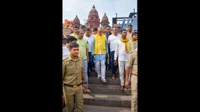 Prime Minister Narendra Modi: Pm Condoles Death Of Op Rajbhar’s Mother ...