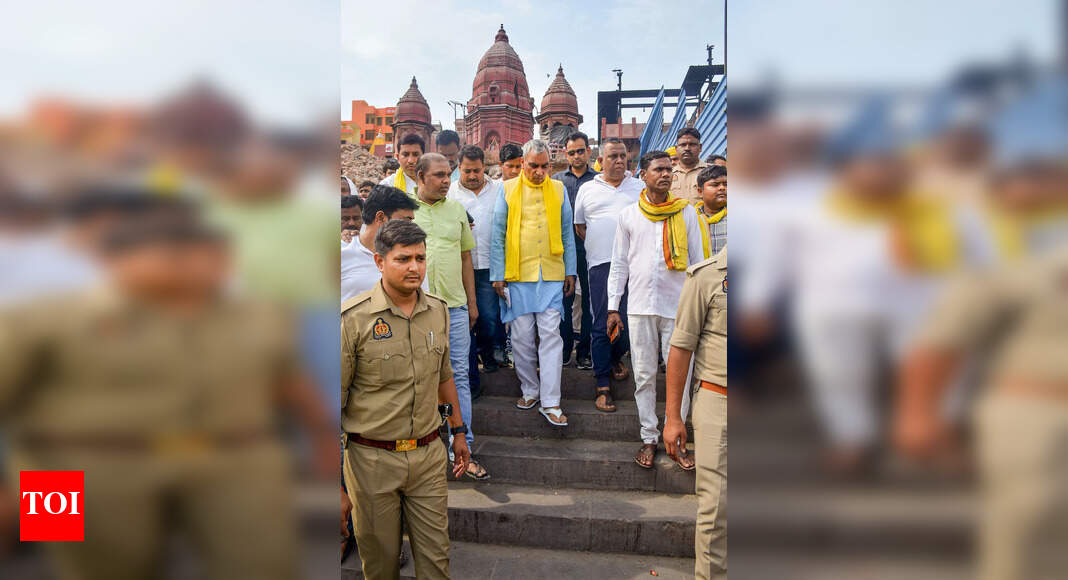 Prime Minister Narendra Modi: Pm Condoles Death Of Op Rajbhar’s Mother ...