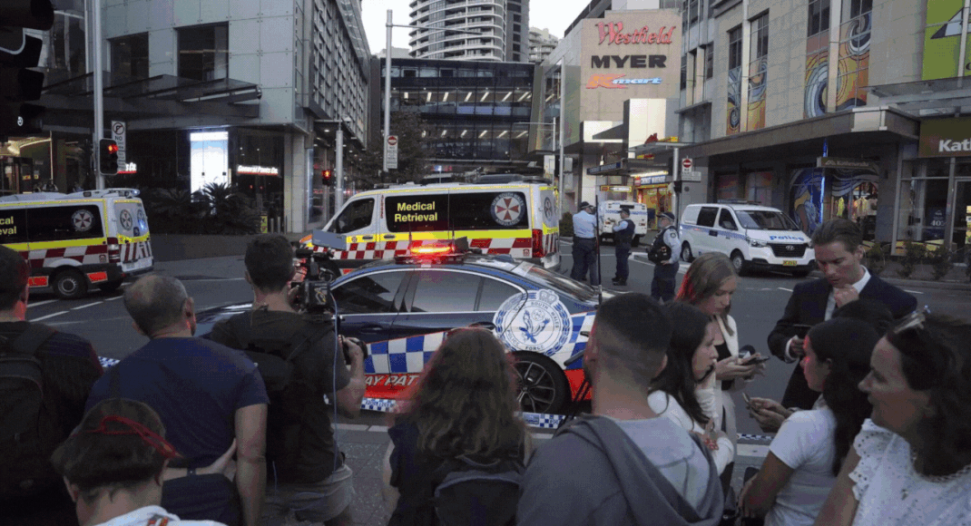 Sydney shopping center stabbing: 6 dead in attack; Australian PM says attack 'beyond words or ...
