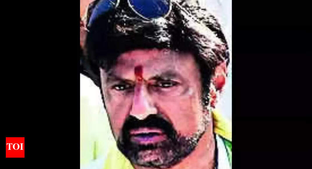 Angry Balayya pushes away fan trying to take selfie | Amaravati News ...