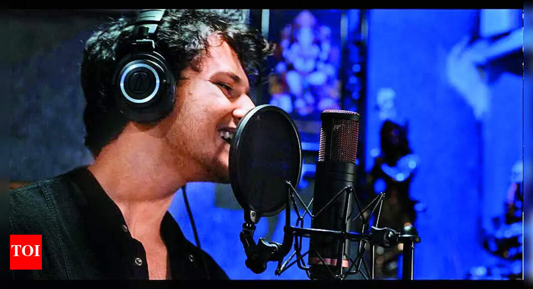 Samarjit sings a hit from his father’s old film for his debut | Kannada ...