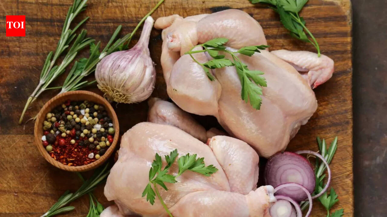 3 ways to check freshness of chicken at home