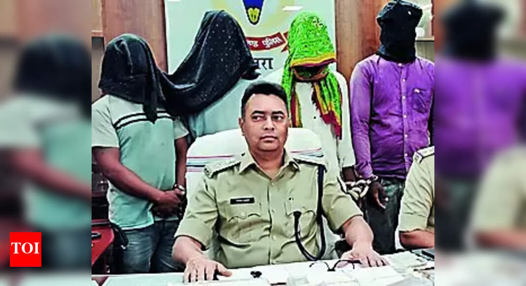 TSPC Ultras: Four Tspc Ultras Nabbed With Us-made Pistols, Bullets ...