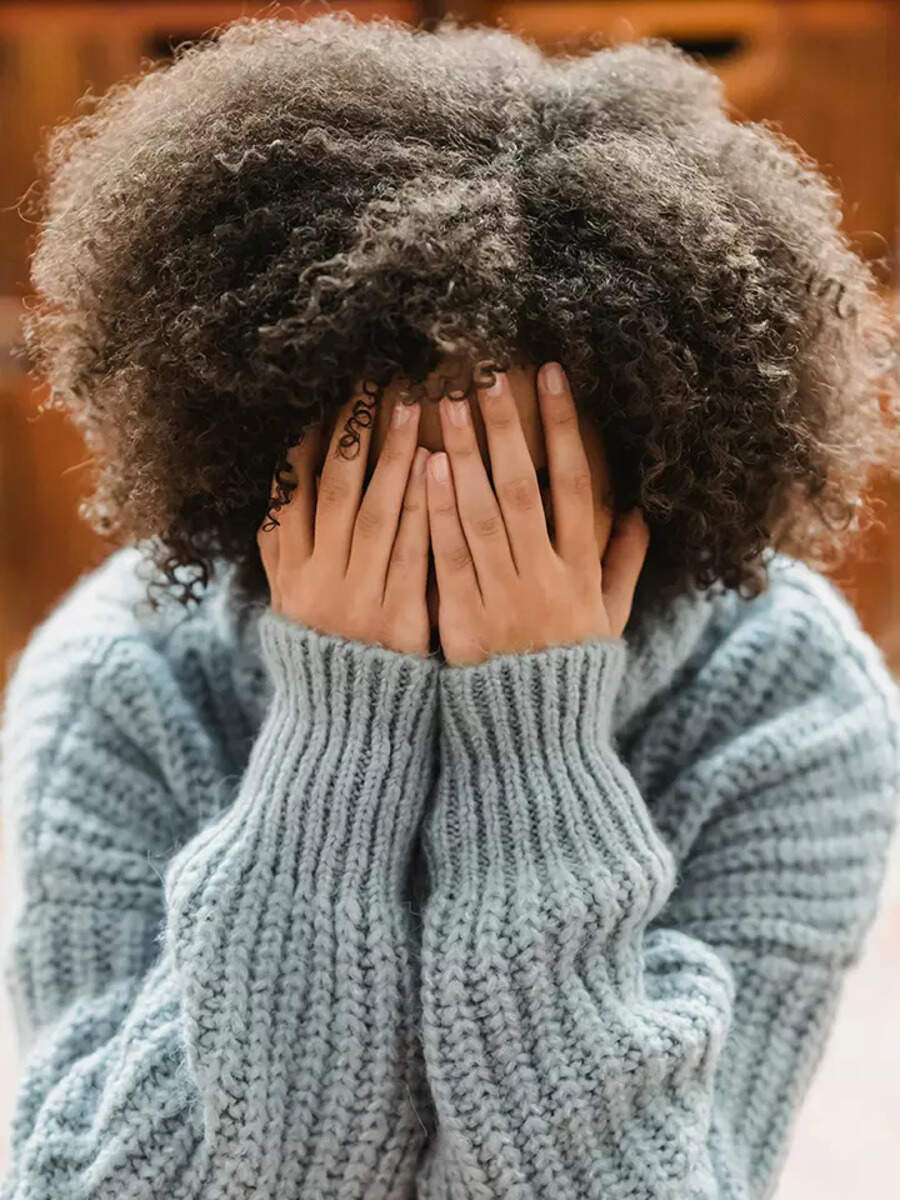 Effective strategies to stop negative thoughts | Times of India