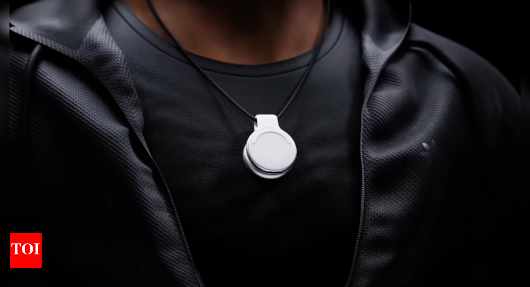 This “world’s most wearable AI” can remember what you say throughout ...