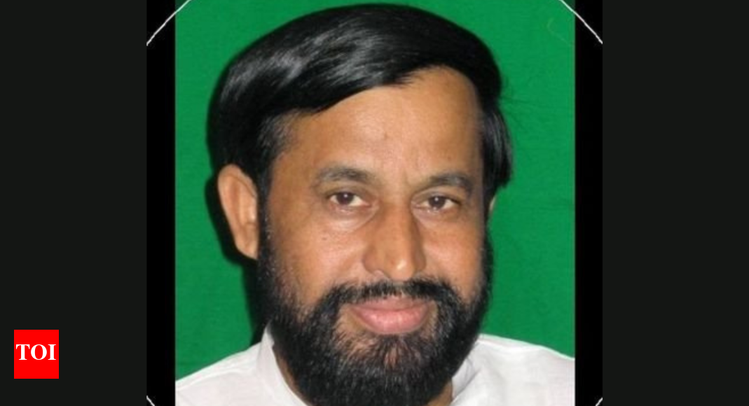 Key RJD leader quits party | India News - Times of India
