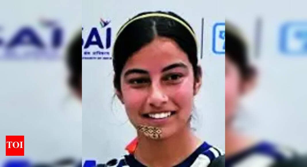 Sheetal Devi: Sheetal Wins Silver At Able-bodied Event | Delhi News ...