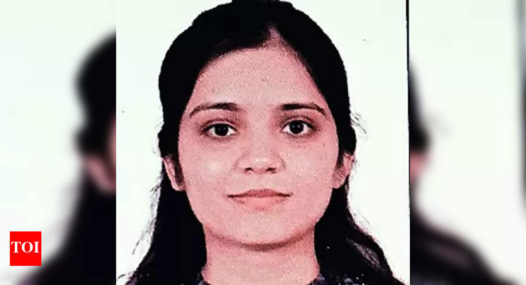 Civil Services Examination: Prayagraj Girl Notches 18th Rank In Upsc ...