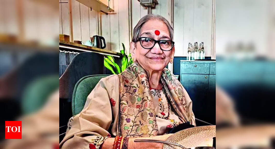 Meena Chandavarkar: Educationist Meena Chandavarkar Dies | Pune News ...