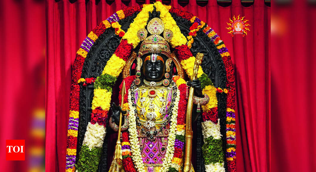 Gemstones: Natural Gemstones Adorn Ram Mukut | Lucknow News - Times of ...