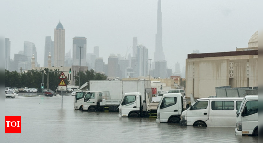 Dubai Flood: Dubai tries cloud seeding, triggers national calamity ...
