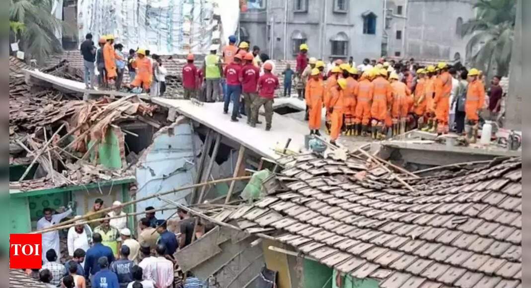 Building Collapse: Home & Life Shattered, Garden Reach Families Still ...