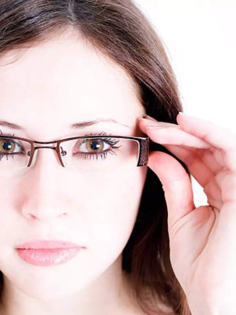 10 simple eye care tips to improve vision | Times of India