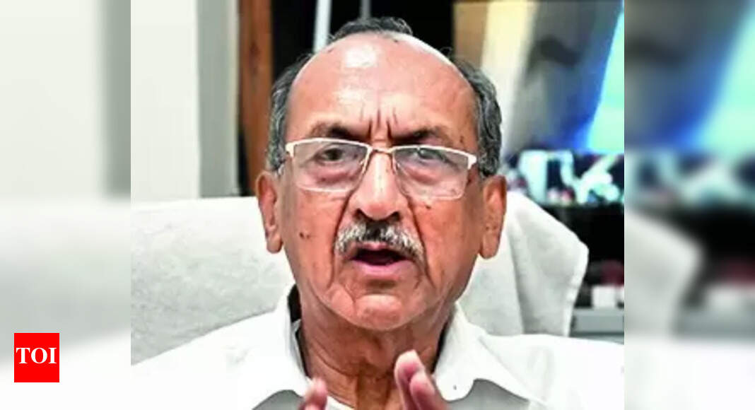 Atul Mathur - Journalist Profile - Intelligent Relations