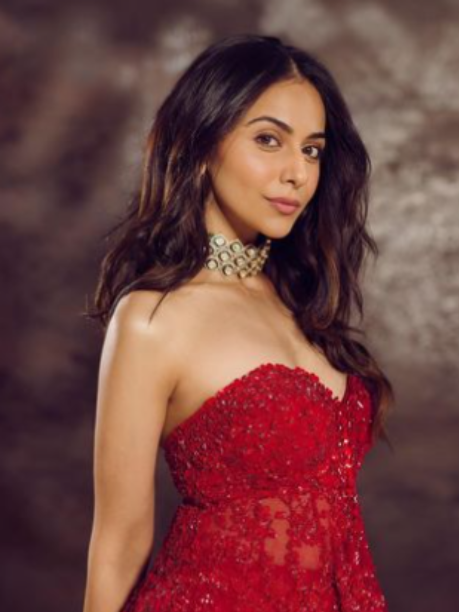 Pictures Of Rakul Preet Singh In Mesmerizing Dresses Times Of India
