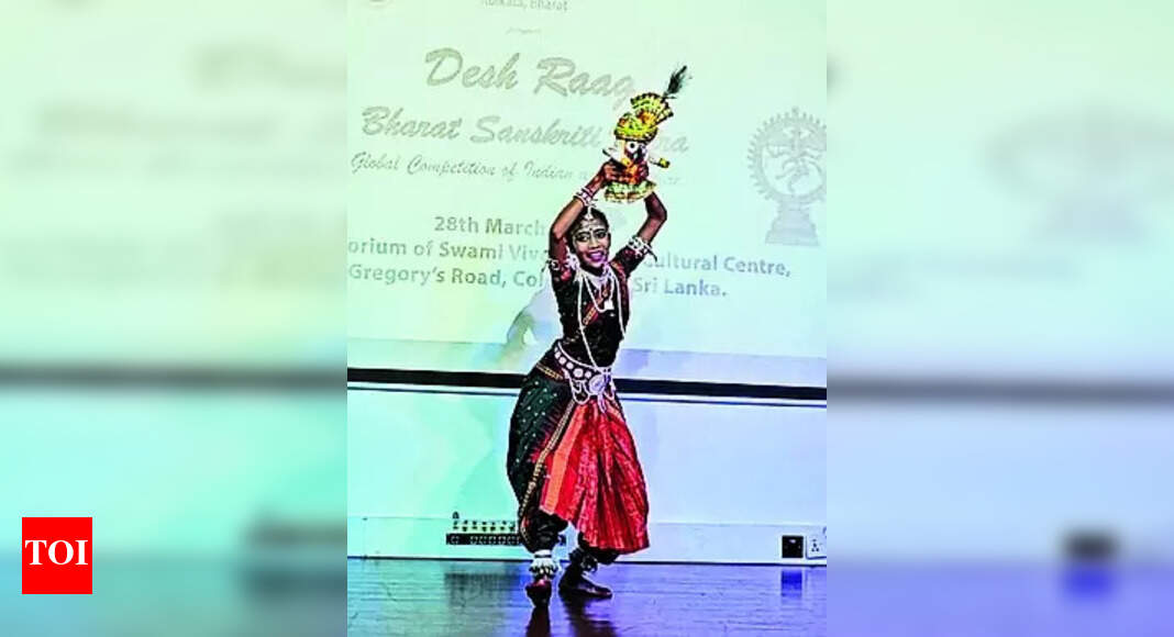 Odia Girl: Odia Girl’s Gotipua Wows Colombo Crowd | Bhubaneswar News ...