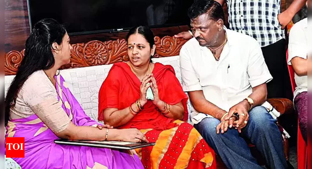 Neha Hiremath: Neha’s Father Demands Arrest Of Fayaz’s Parents For ...