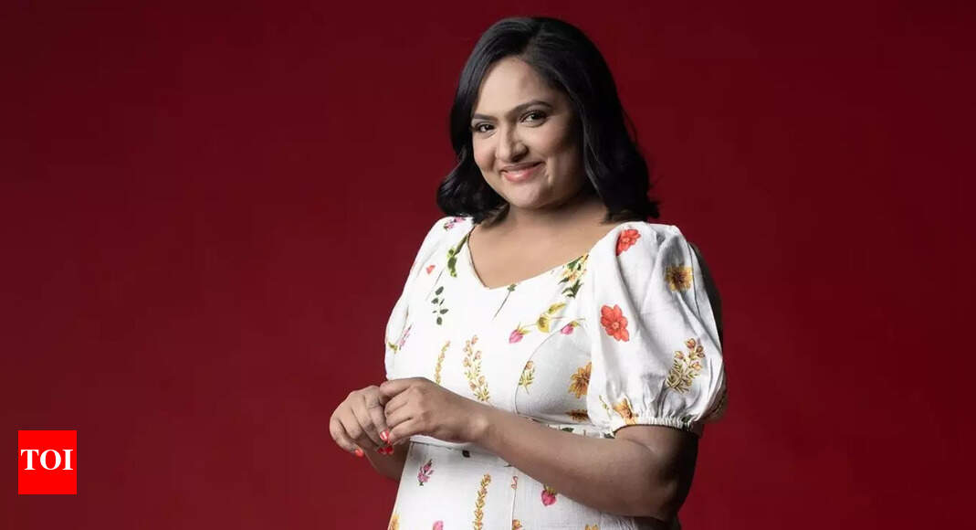 Actress Manasa Joshi opens up about her empowering pregnancy journey - Times of India