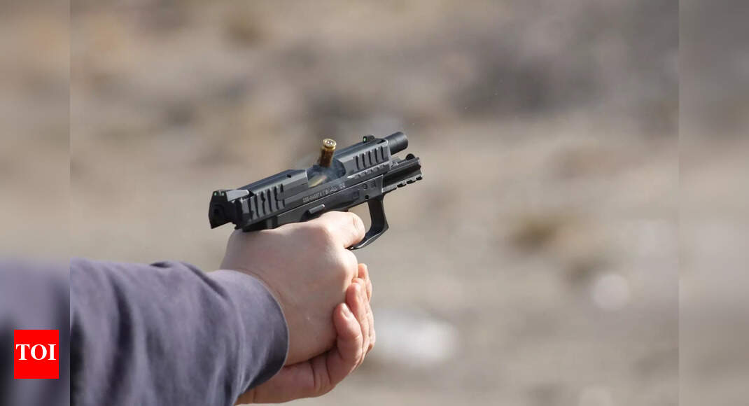 Man shot dead by terrorists in J&K's Rajouri | India News - Times of India