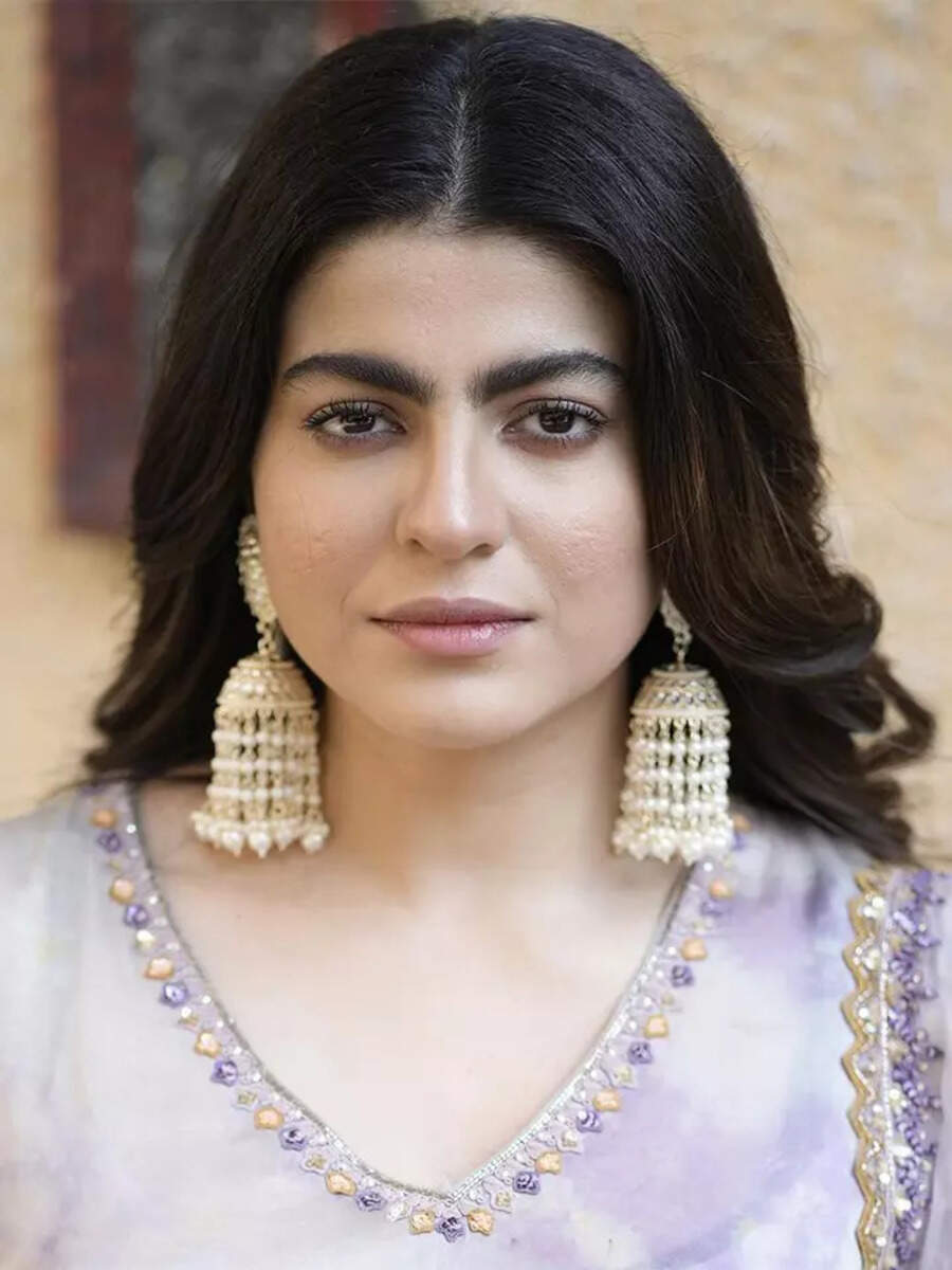 Maahi Sharma exudes stunning beauty | Times of India