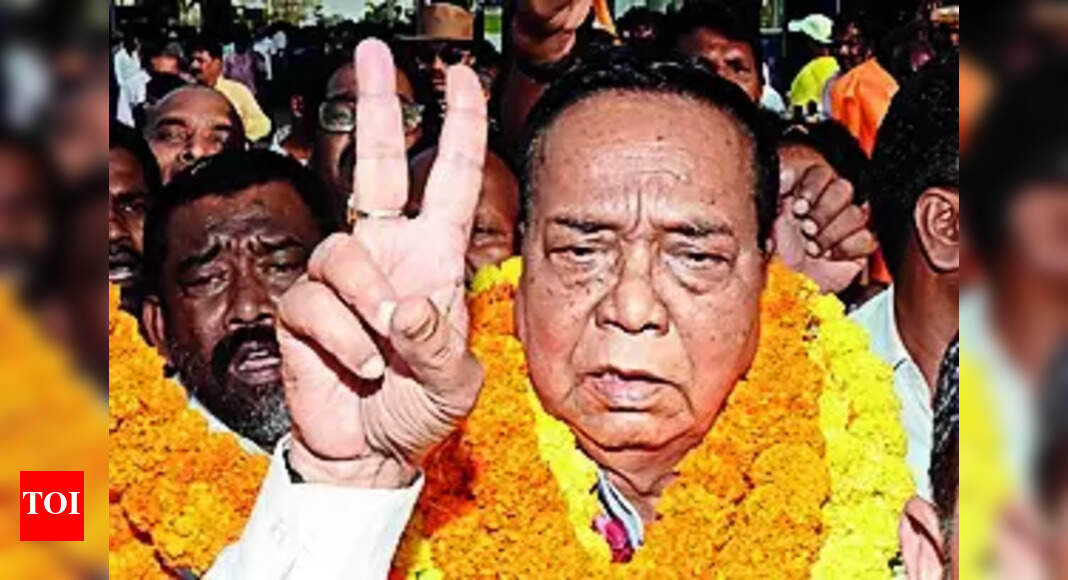 Congress: Turncoat Ram Tahal Mulls Next Move As Cong Denies Him Ticket ...