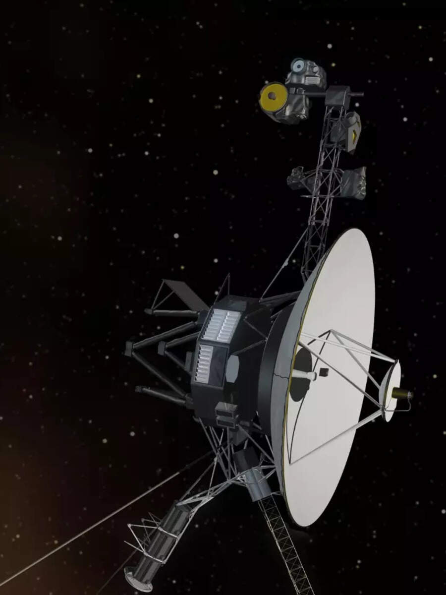 Voyager 1: 5 Incredible Feats of the Farthest Man-Made Object in Space ...