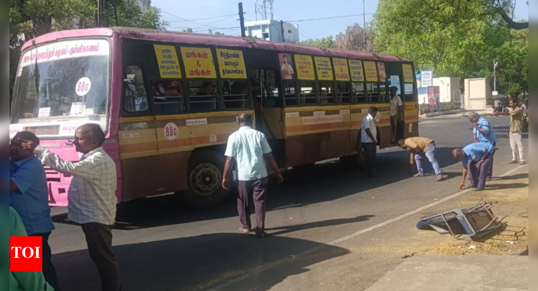 Conductor falls off Trichy city bus along with seat | Trichy News ...