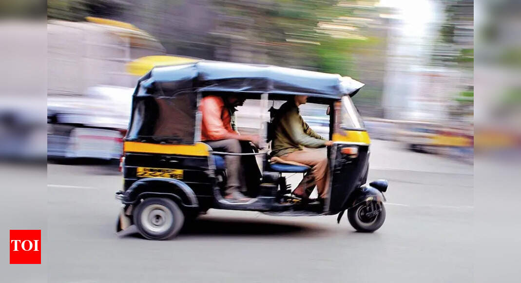 Auto Drivers: Traffic Cops Fine Over 52k Auto Drivers In Two Weeks ...
