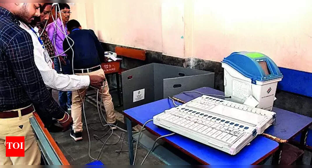 Polling Station: Two Ballot Units In Each Polling Station For Chikkodi ...
