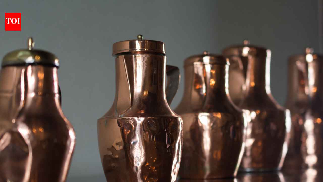 7 benefits of drinking water in copper vessels during summers