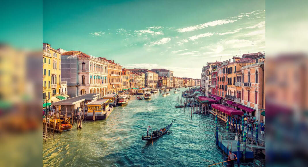 Venice introduces entry fee for day trippers to battle overtourism ...