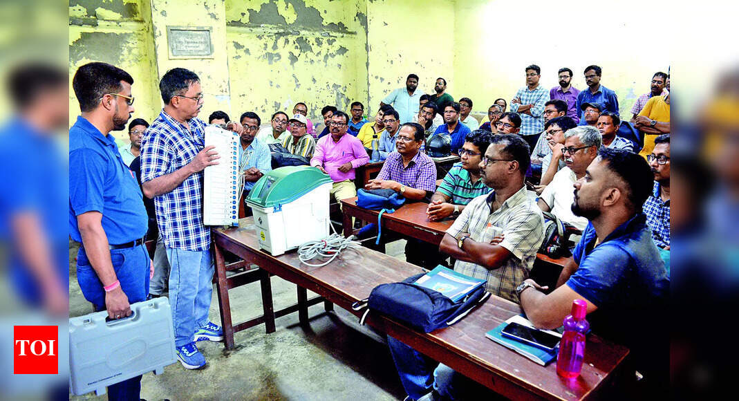 EVM-VVPAT Training: Evm-vvpat Training For Election Officials | Kolkata ...