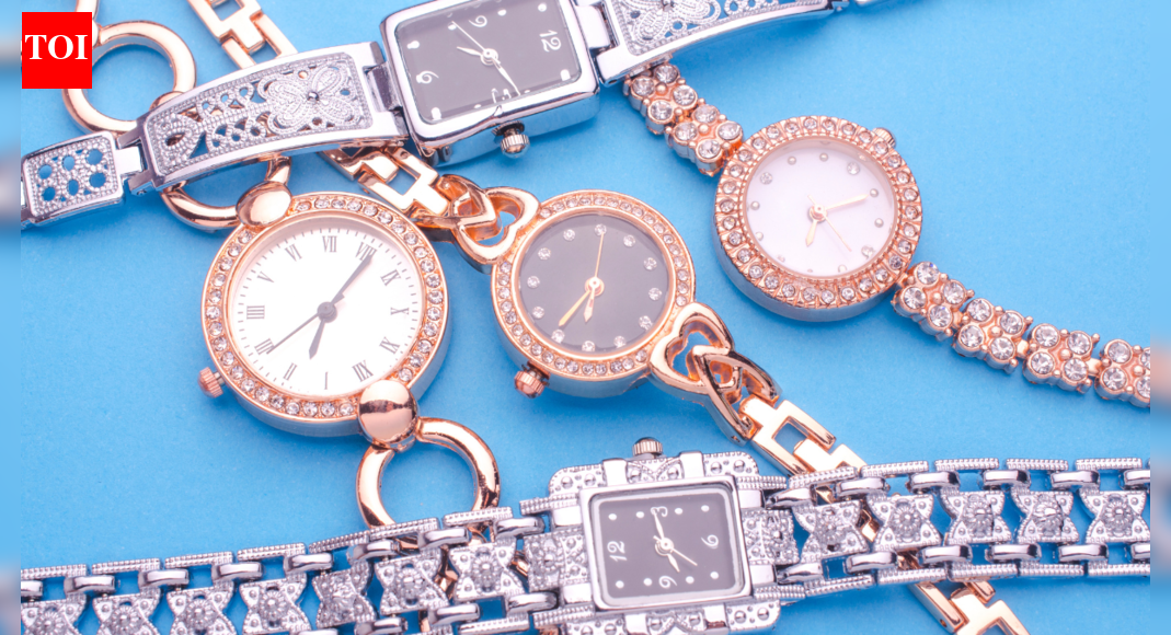 Best Watches For Women Under 2000 That Gives High-End Looks Without the ...