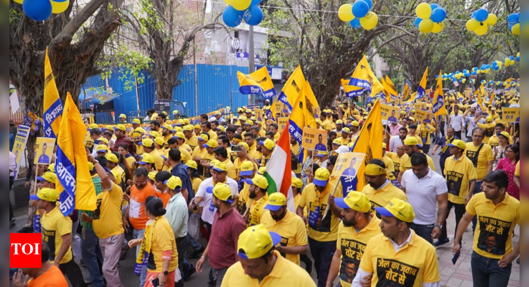 AAP holds 'Walk for Kejriwal' walkathon in protest against arrest of ...