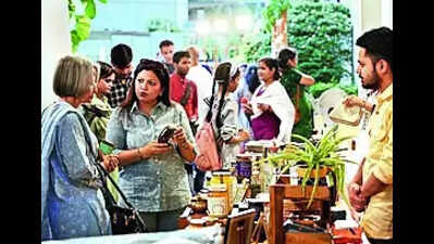 Green Sunday Market: Green Sunday Market A Hit | Lucknow News - Times ...