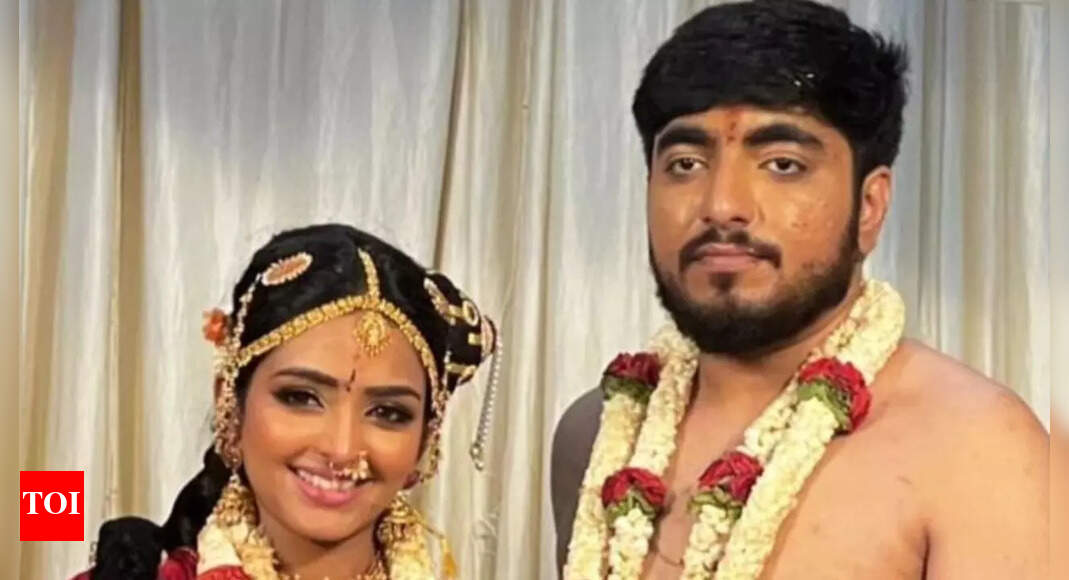 Actress Kaustuba Mani ties the knot with Sidhanth Satish in a traditional ceremony - Times of India