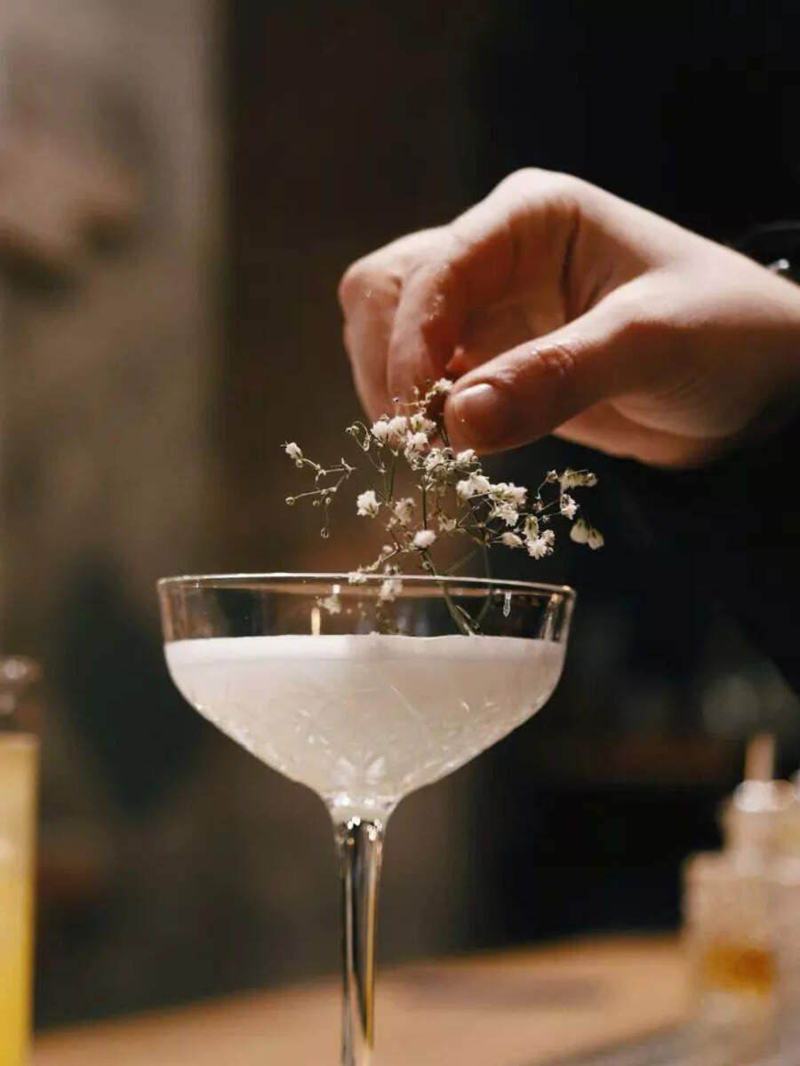 Easy Cocktail Recipes: 10 Cocktails For Beginners To Make | Times Now