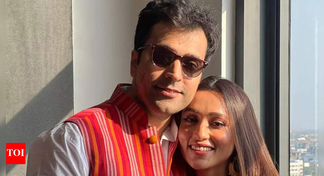 Mimi Chakraborty shares throwback picture of Abir Chatterjee; Reminisces about their ‘Alaap ...