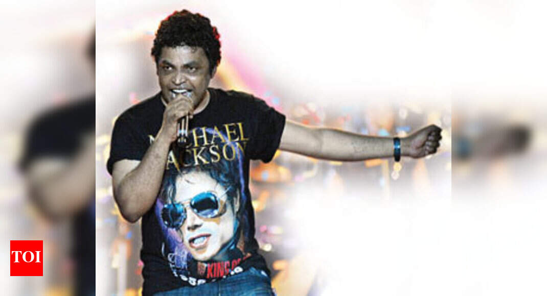 Suresh Peters heads for B-town! | Tamil Movie News - Times of India