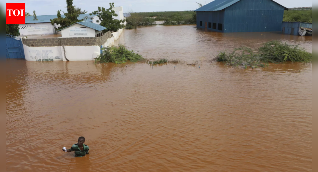 Kenya dam bursts: Dozens killed after weeks of heavy rain and floods