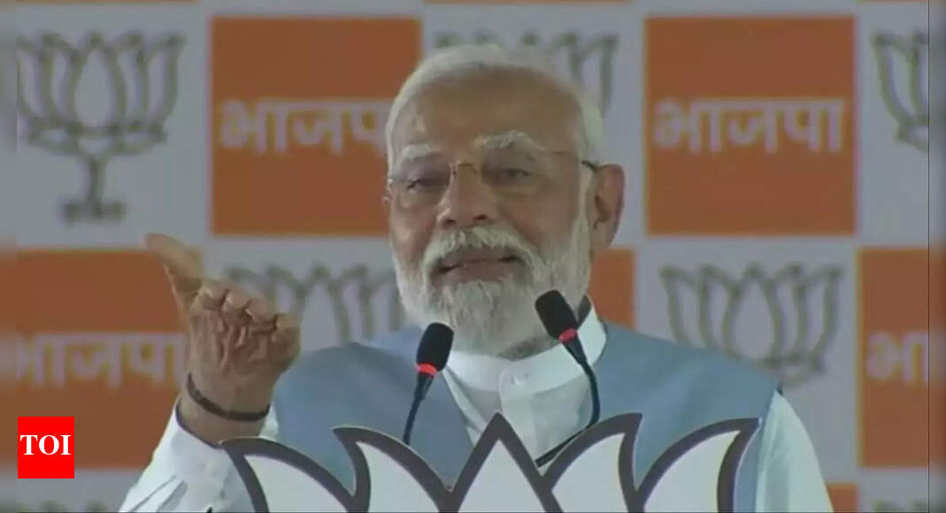 PM Modi fan lands in wedding card soup | India News - Times of India