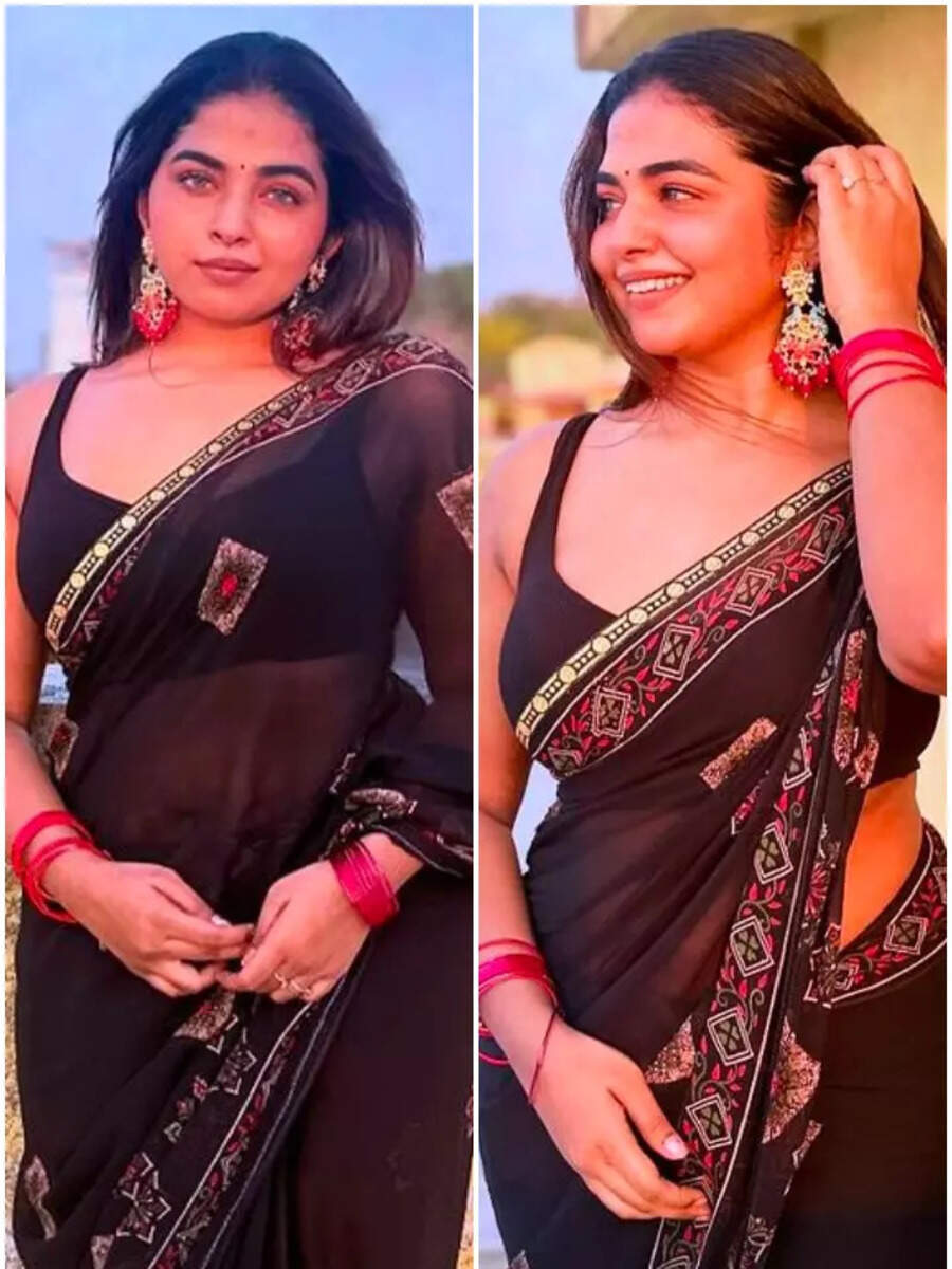 Saba Khan shows beauty in black saree | Times of India