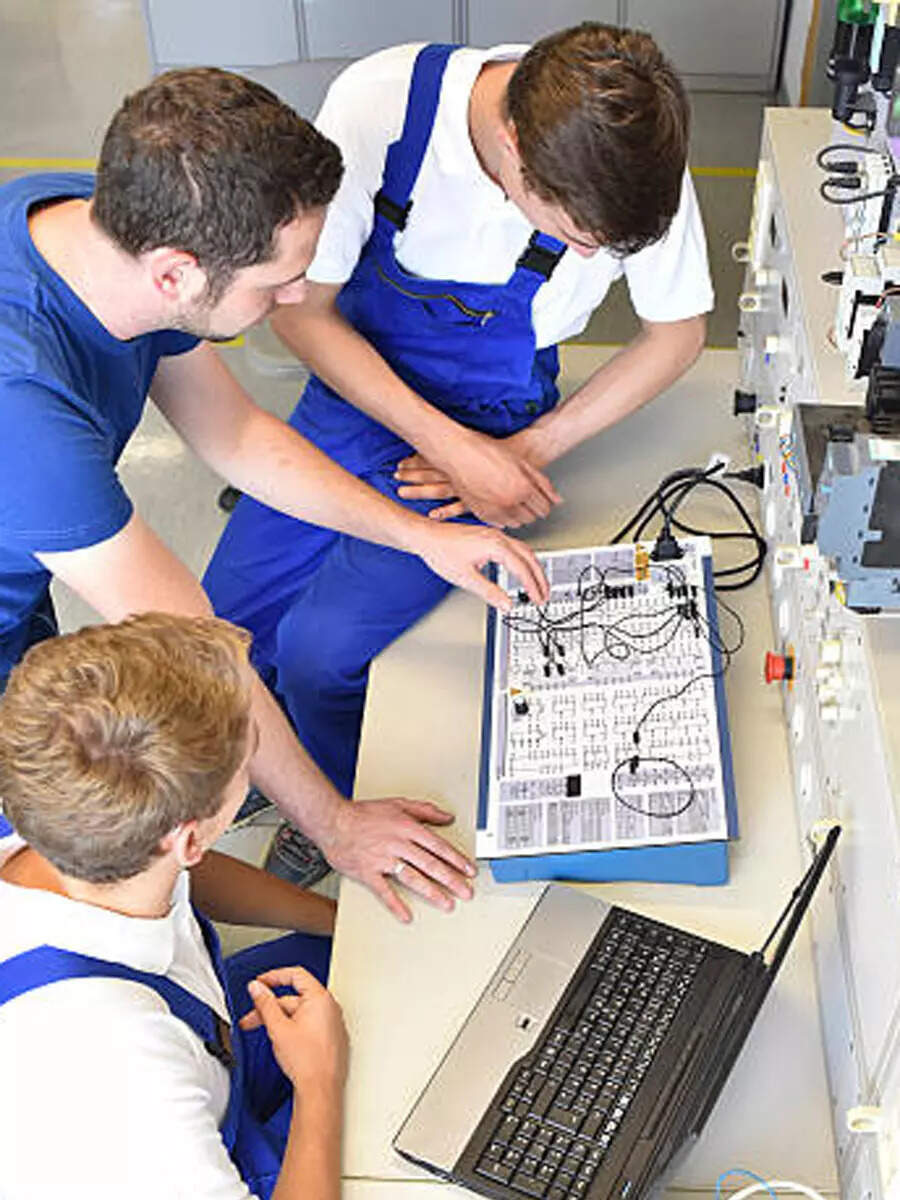 10 Vocational Training Programs Leading to Employment | Times of India