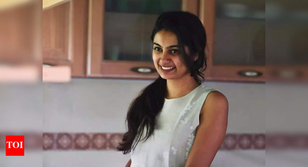 Chef Shreeya Adka shares BTS video from Masterchef’s set; watch - Times of India