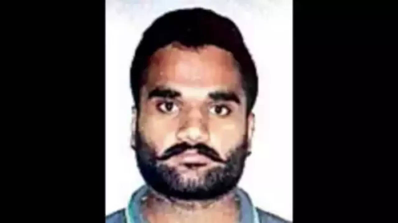 Not Goldy Brar, shooting victim is Gladney Xavier: US cops - Times of India